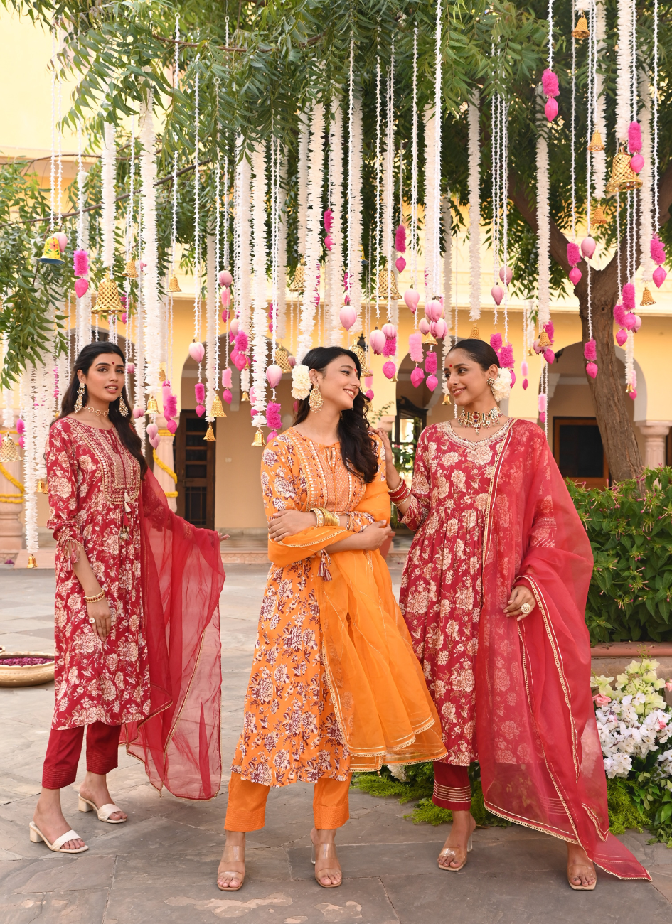 Navratri Glam: Savi's Exquisite Wear for a Stylish Celebration – Savi India